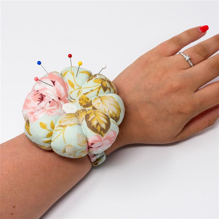 Pin Cushion with Wrist Band