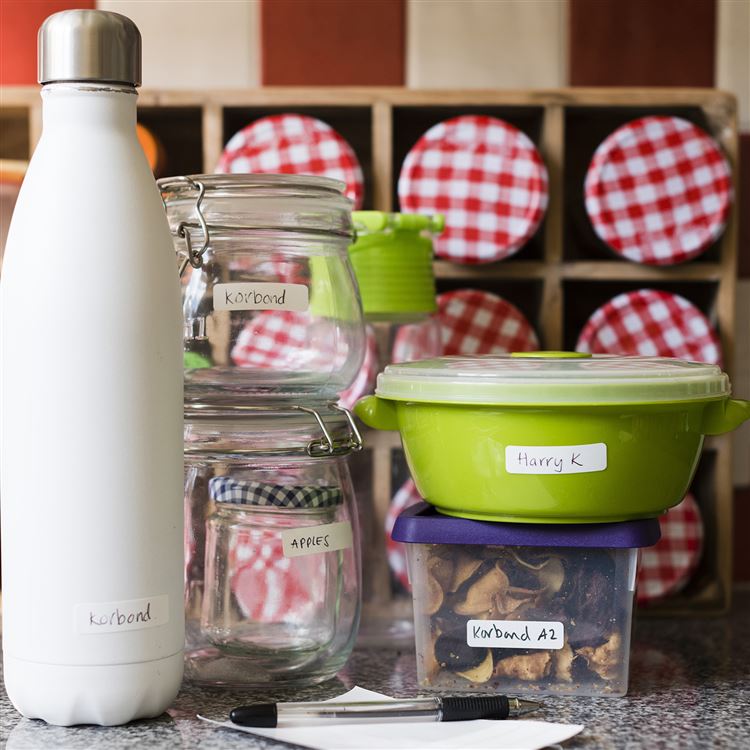 Universal Name Labels